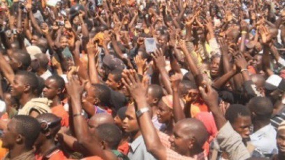 Pétition · Contre la modification de la constitution et le 3ème mandat ...