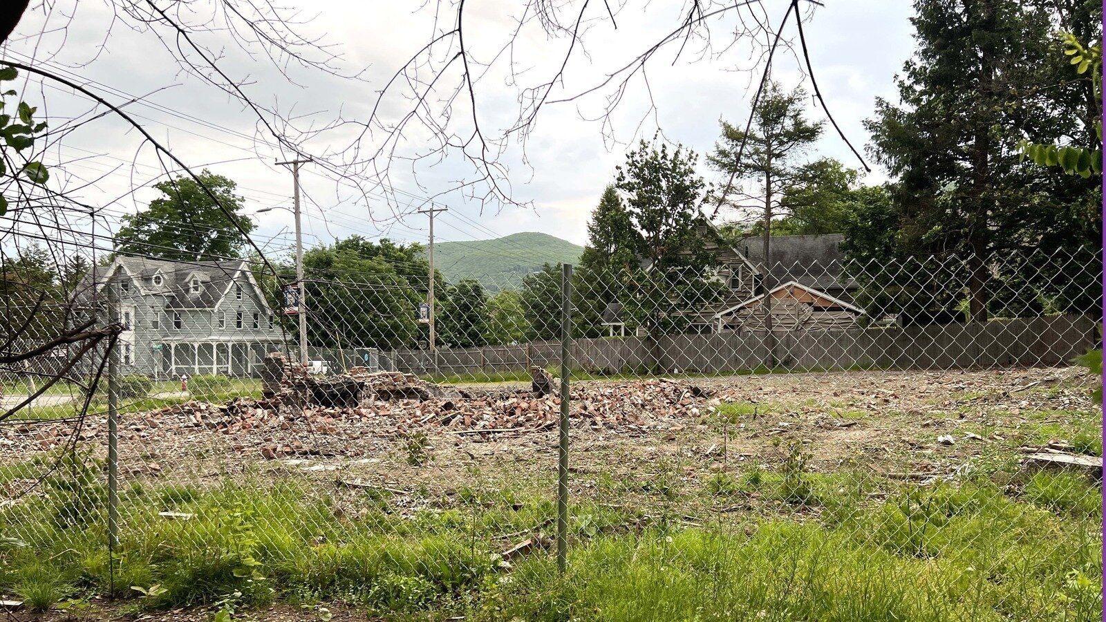 Petition · NO Zoning Variance to allow 'market rate' 9 unit building ...