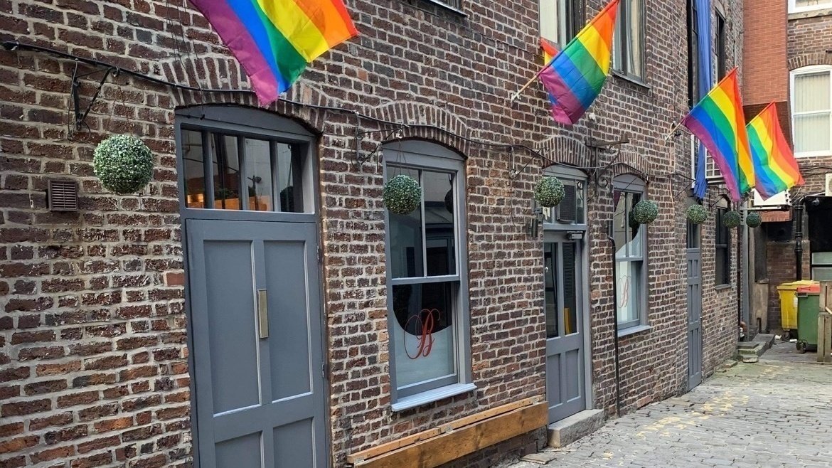 Petition · Leeds city council to grant Blayds Bar a street license ...