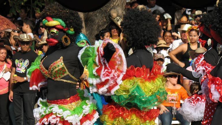 Petición · Retiro del personaje negrita puloy del carnaval de ...