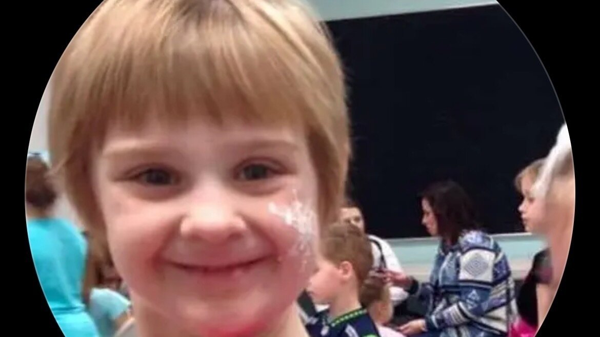 Petition · cloie getting bull cut - Snohomish, United States · Change.org