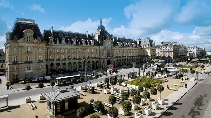 Pétition · Mettre fin au trafic de drogue sur la Place de la République ...