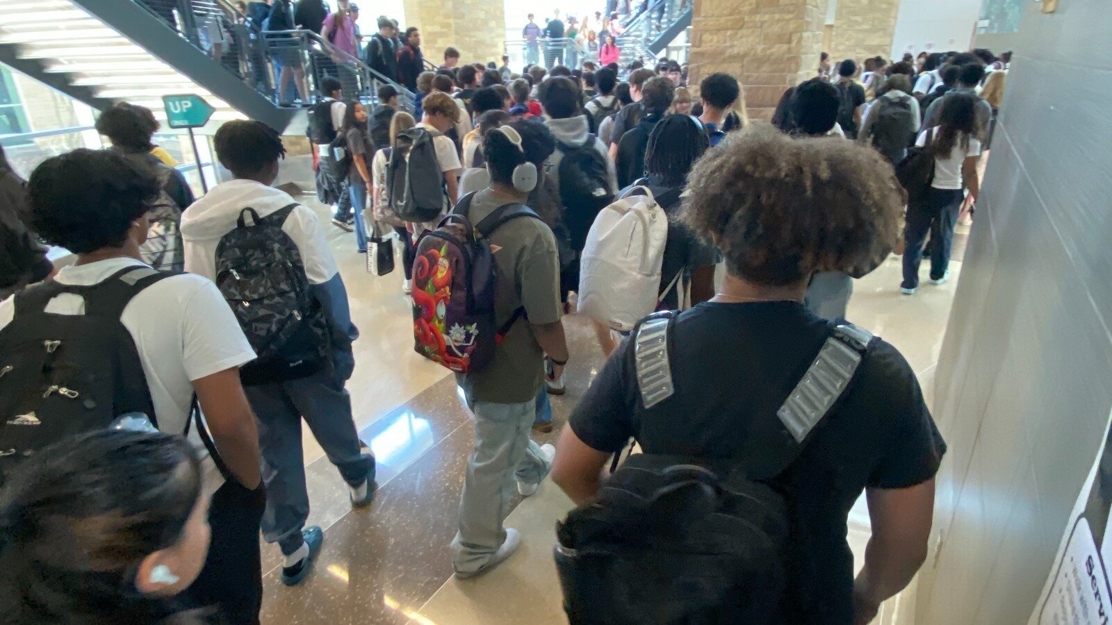 Petition · Eliminate Hallway Congestion by Moving Students Away from ...