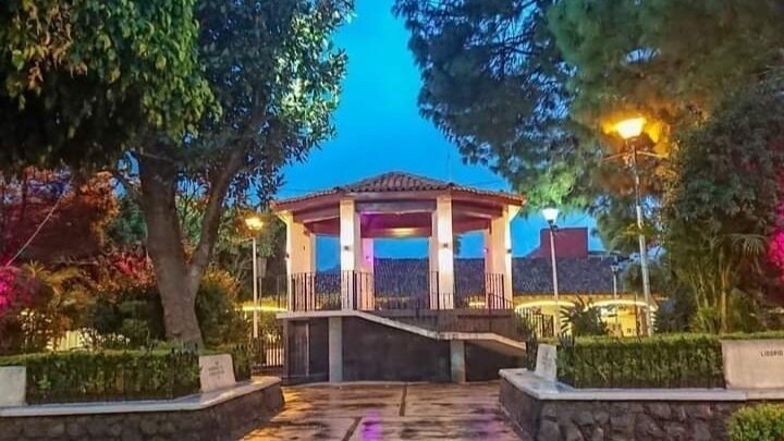 Petición · Salvemos la plaza de Tocumbo - México · Change.org