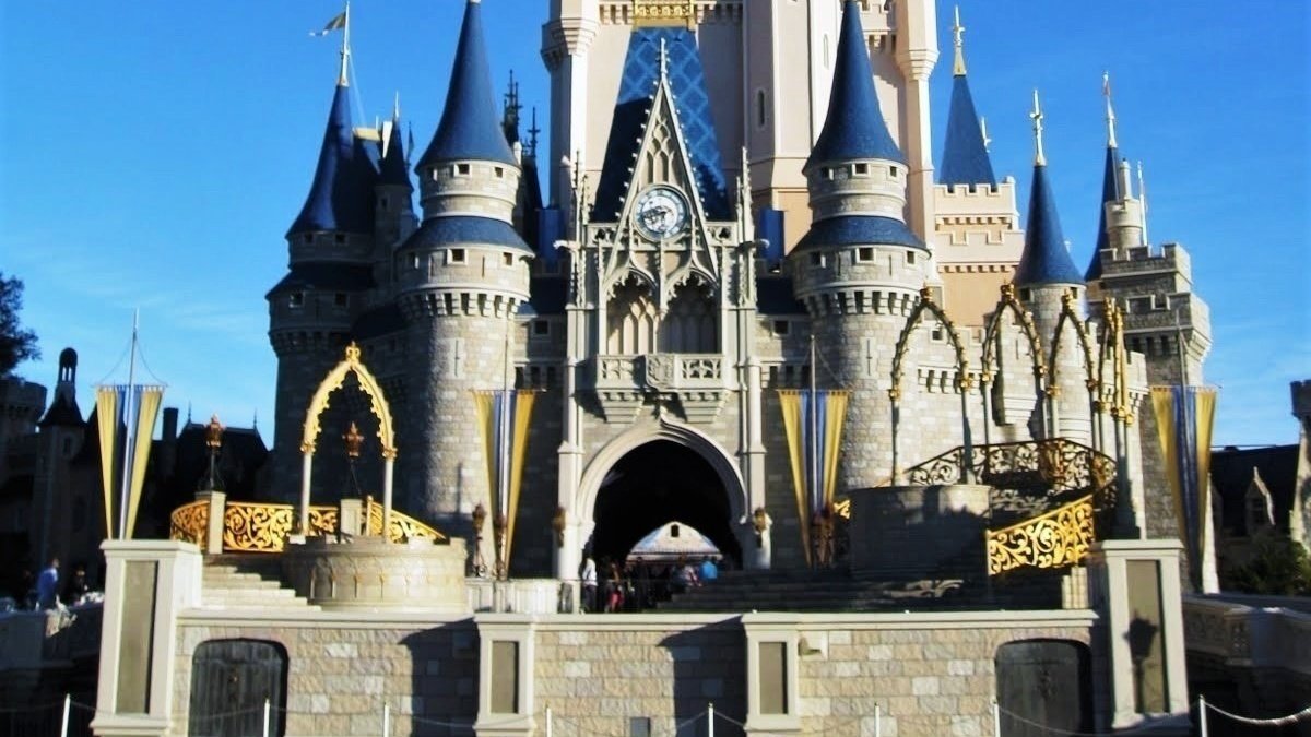 Petition · Change the Iconic Disney Castle Back to the Original Color ...