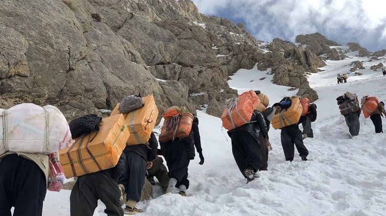 Petition · Tell Iran to stop killing Kurdish Kolbar and give them safe ...