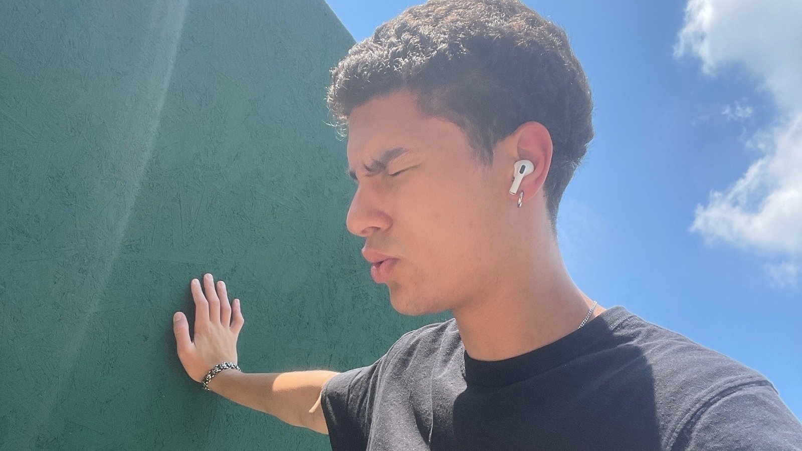 Petition · Add Ali back to the “Inner Circle” group chat - United ...