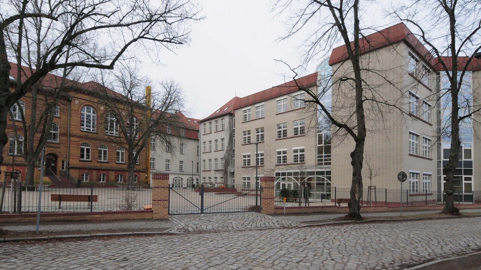 Petition · Verhindern Sie die Wiedereinsetzung von Frau Pioch als ...