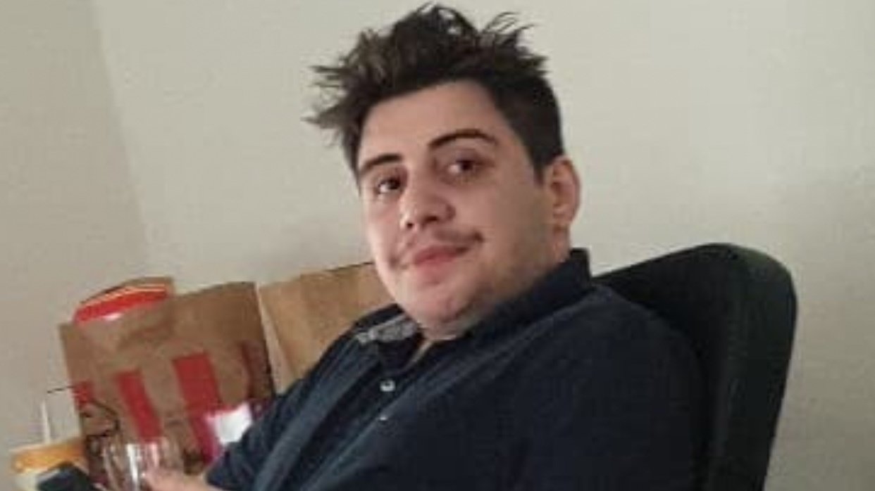 Petition · Get Chris back in shape! - Australia · Change.org