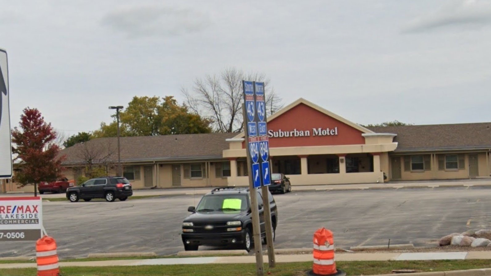 Petition · Shut down Suburban Motel - United States · Change.org
