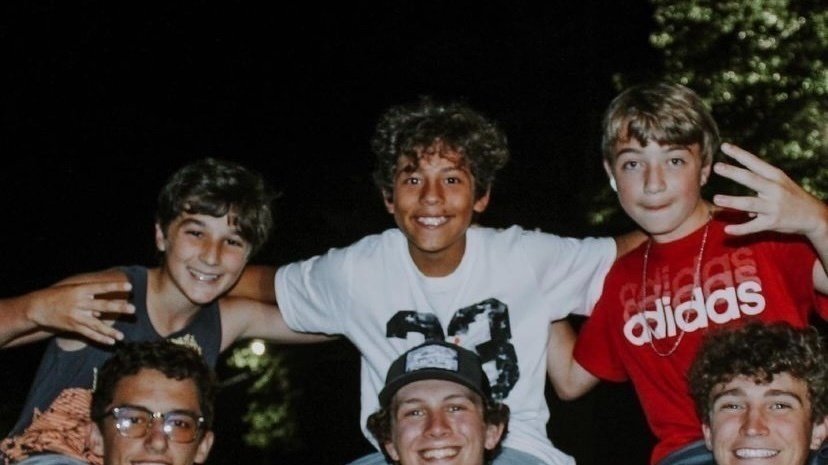 Petition · Make The Four Fingers Stop - United States · Change.org