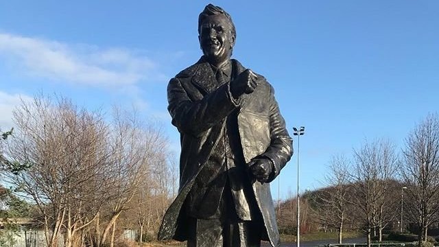 Petition · Relocate the Don Revie Statue at Elland Road - United ...