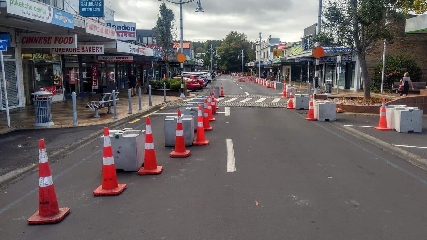 Petition · Bring back the two-way King Street layout for PUKEKOHE TOWN - New Zealand · Change.org
