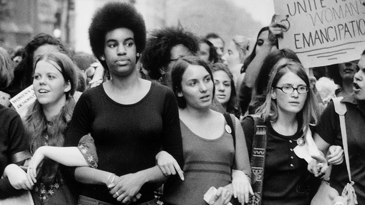 Petition · STOP TELLING PEOPLE WHAT THEY NEED TO WEAR. Type of clothes ...