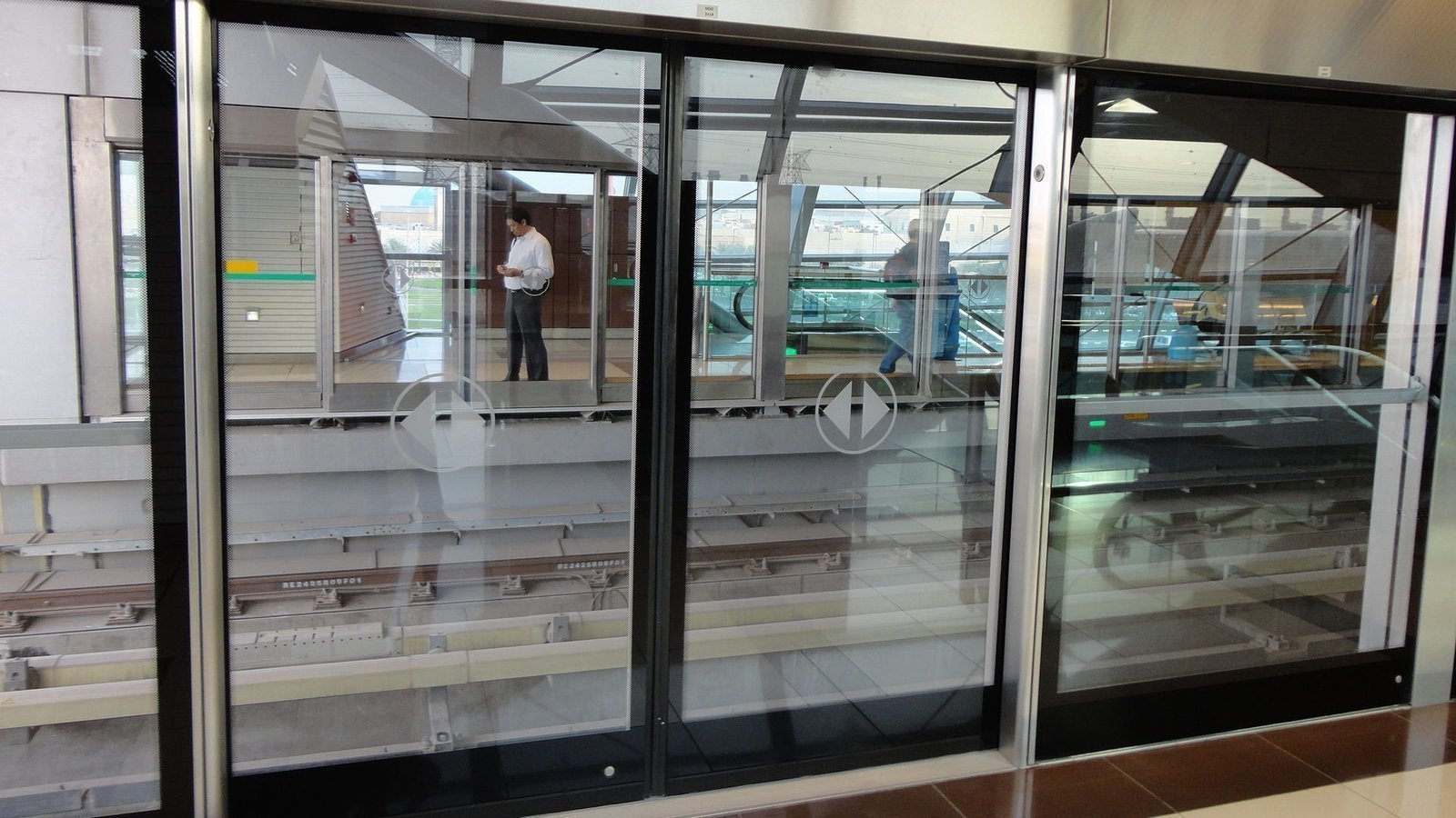 Petition · Help increase LIRR platform safety with glass screens ...