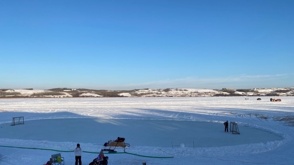 Petition · Playing Shinny on Outdoor Rink - Canada · Change.org