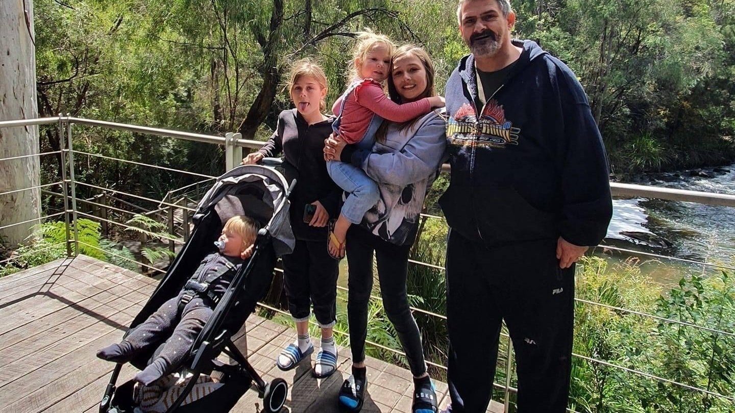 Petition · Help keep Robert Taylor with his family in Australia ...