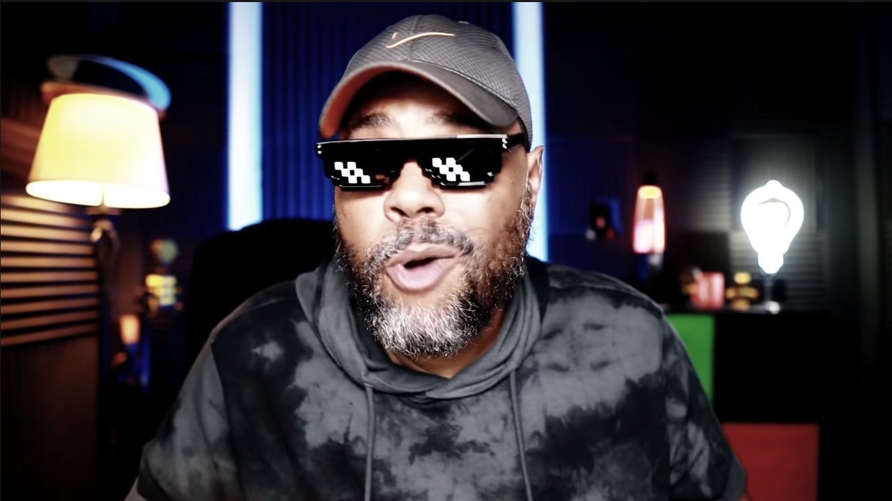 Petición · Que el Chombo acabe "A . O . N" y "Un coro cualquiera ...