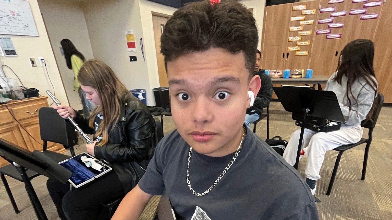 Petition · Convince my mom to let me grow a mullet - United States ...