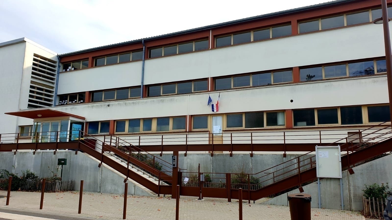 Pétition · Stop aux mouvements injustifiés de personnels - Ecole Leclerc Lagny (77) - France ...