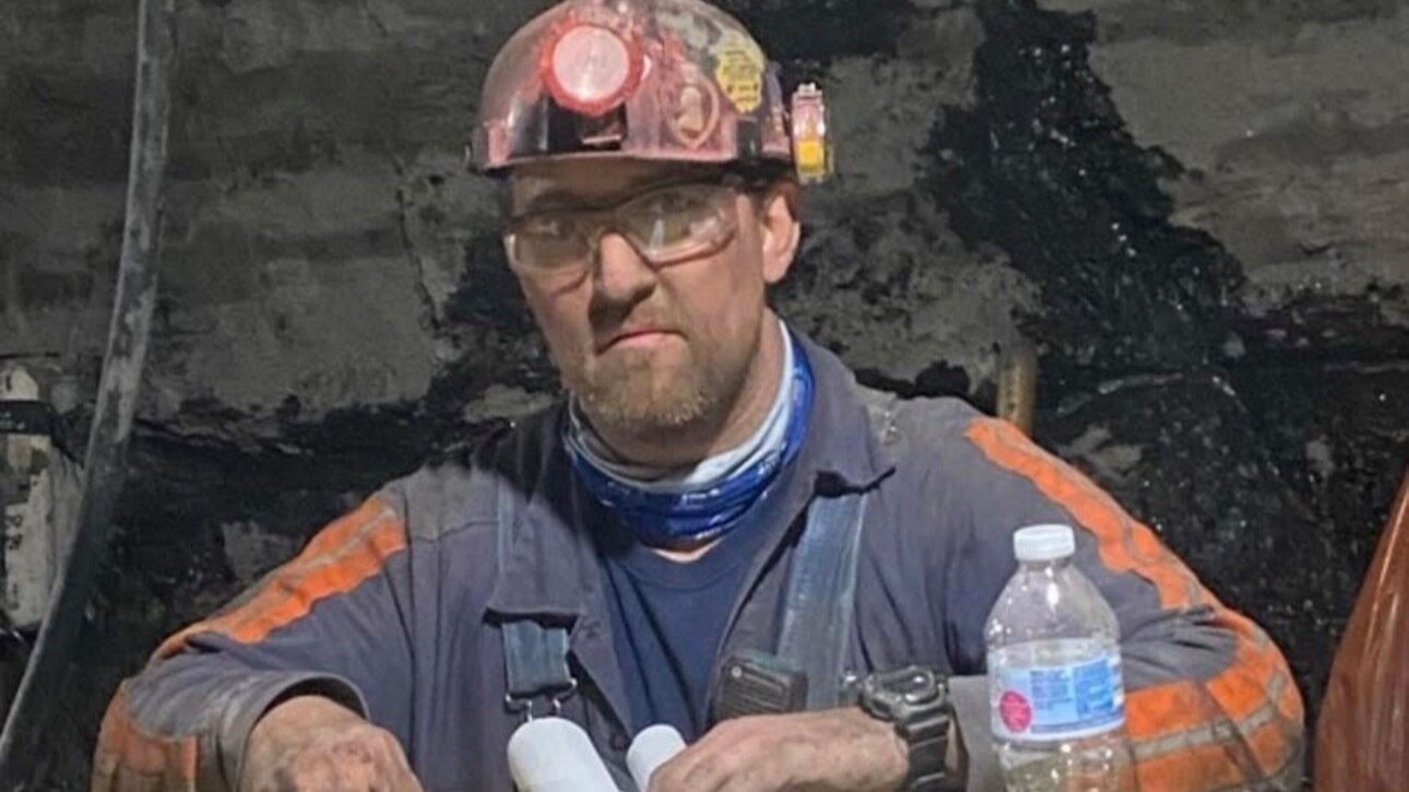 Petition · Award the West Virginia Medal of Valor to heroic coal miner Steve Lipscomb - United ...