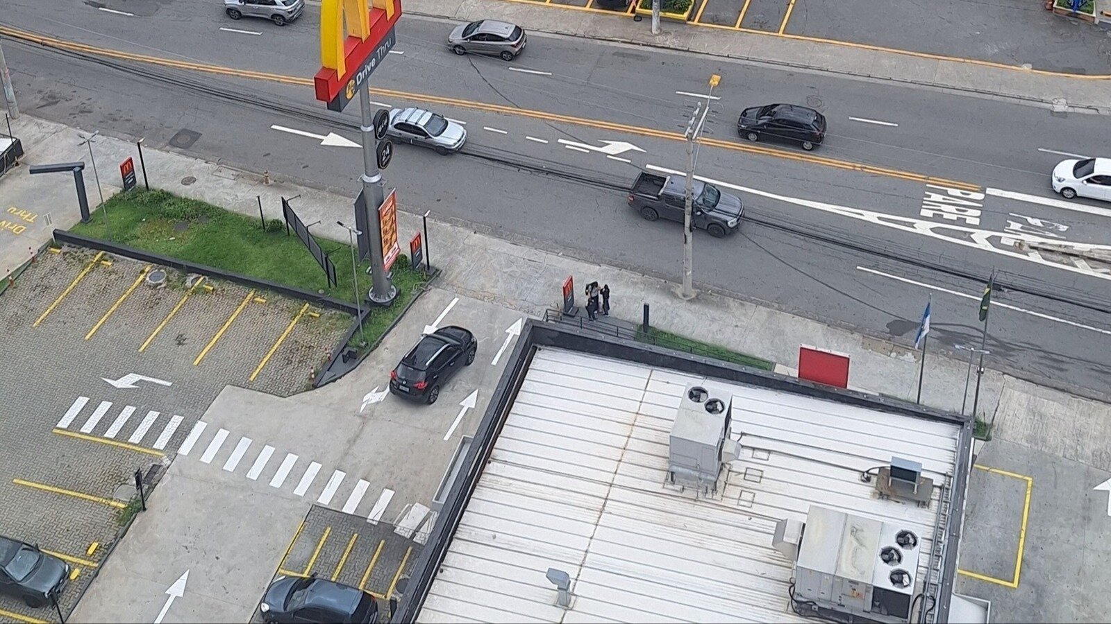 Abaixo-assinado · Exigir a Redução de Ruído Noturno da MC Donalds e ...