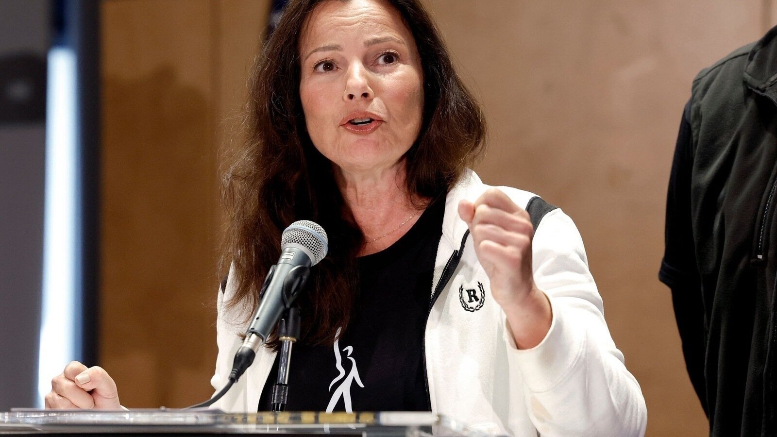 Petition · Demand Fran Drescher's Resignation as President of SAG AFTRA for Israel Support ...