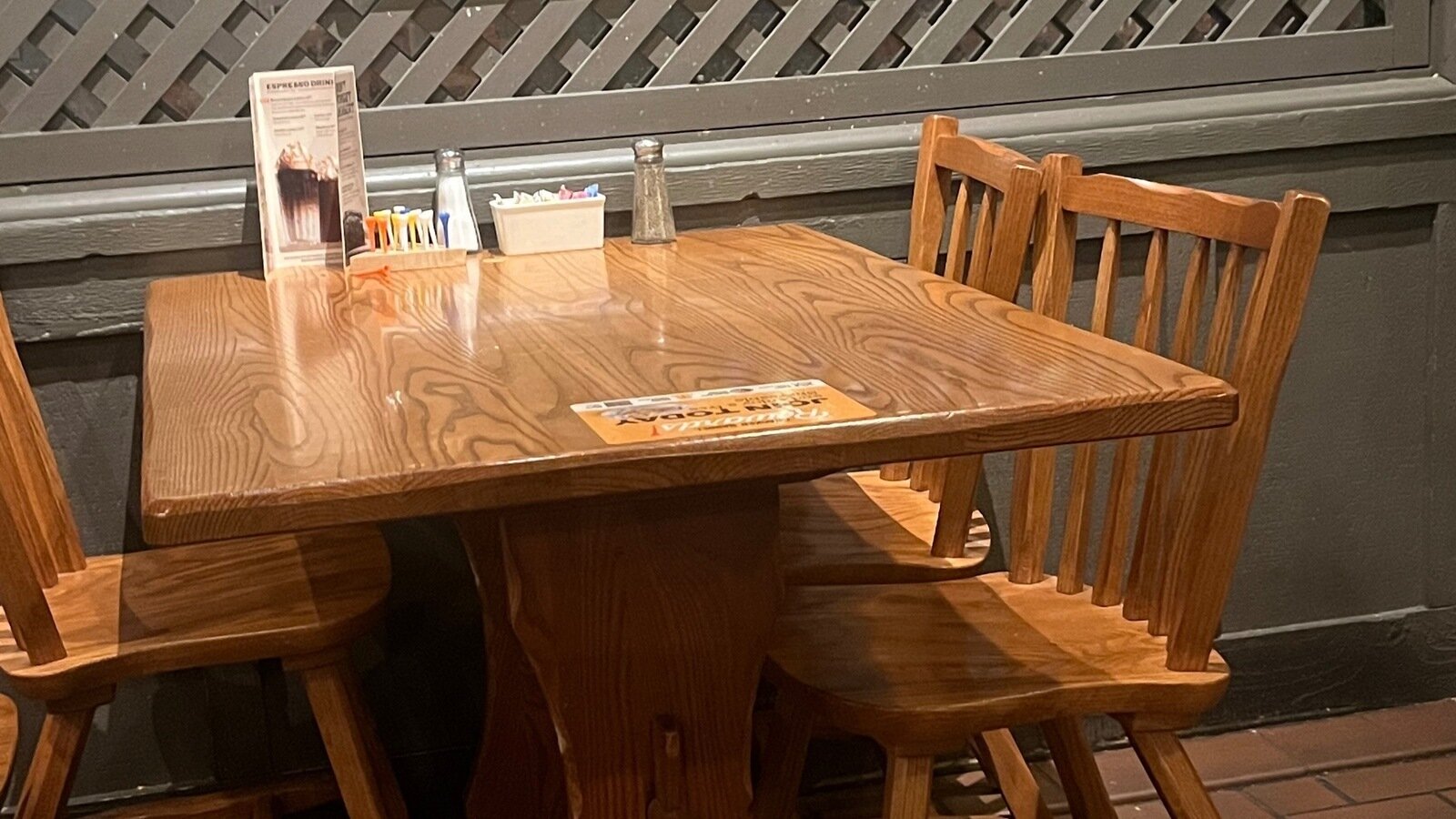 Petition · Reintroduce Tabletop Candles at Cracker Barrel - United ...