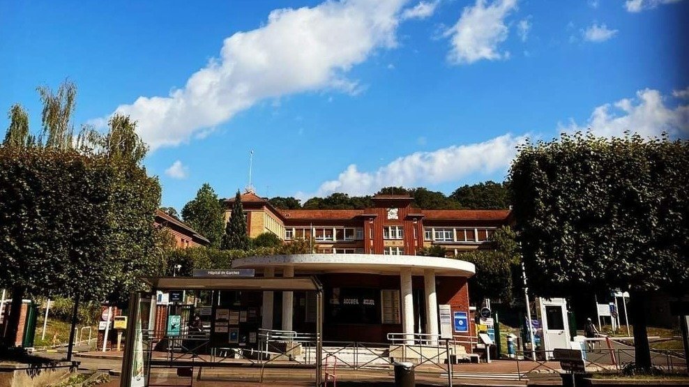 Pétition · Aidez nous à sauver l’Hôpital Poincaré de Garches ! - États ...