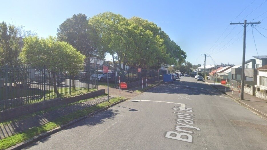 Petition · A Zebra Crossing on Bryant St, Tighes Hill - Tighes Hill ...