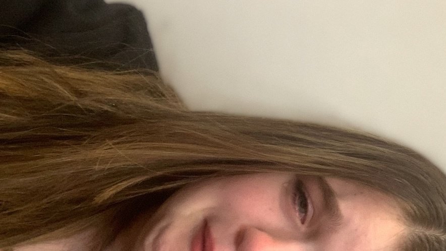 Petition · PETITION FOR TAYLOR MENNIS TO NOT GO BLONDE!!! - United ...