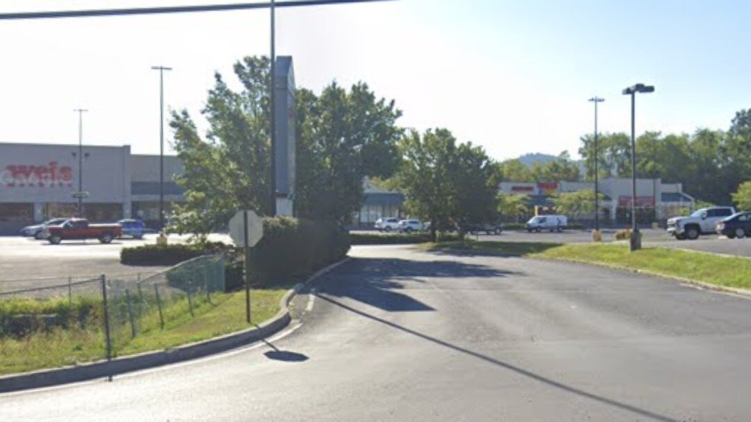 Petition · Implement Traffic Light at the Weis Markets on McMullen Hwy ...