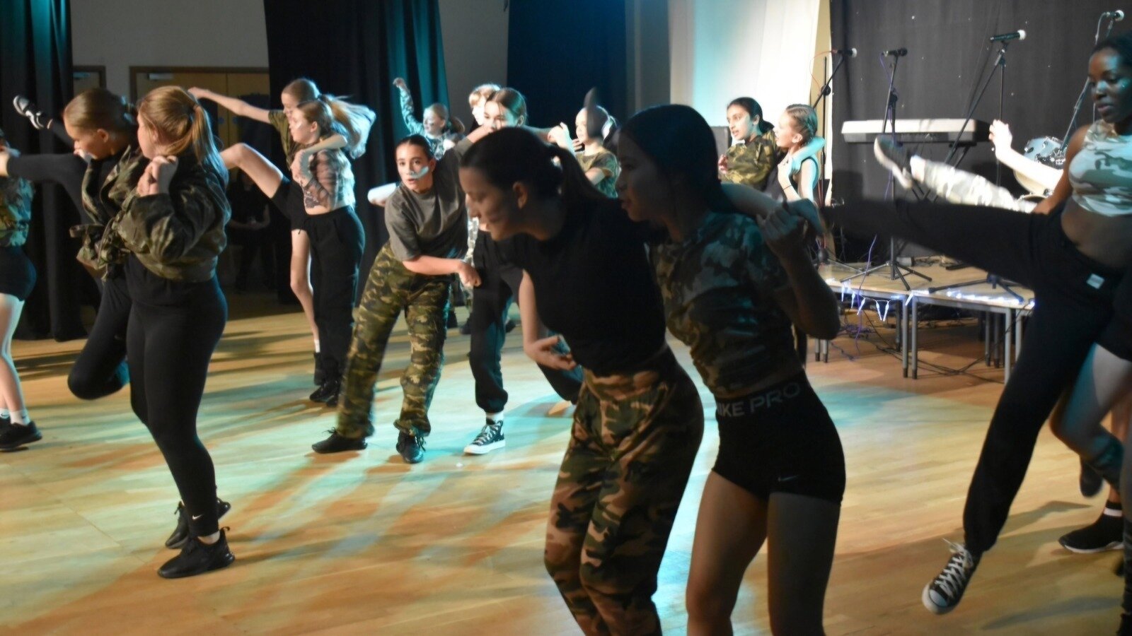 Petition · Replace the headteacher of Blackfen School For Girls ...