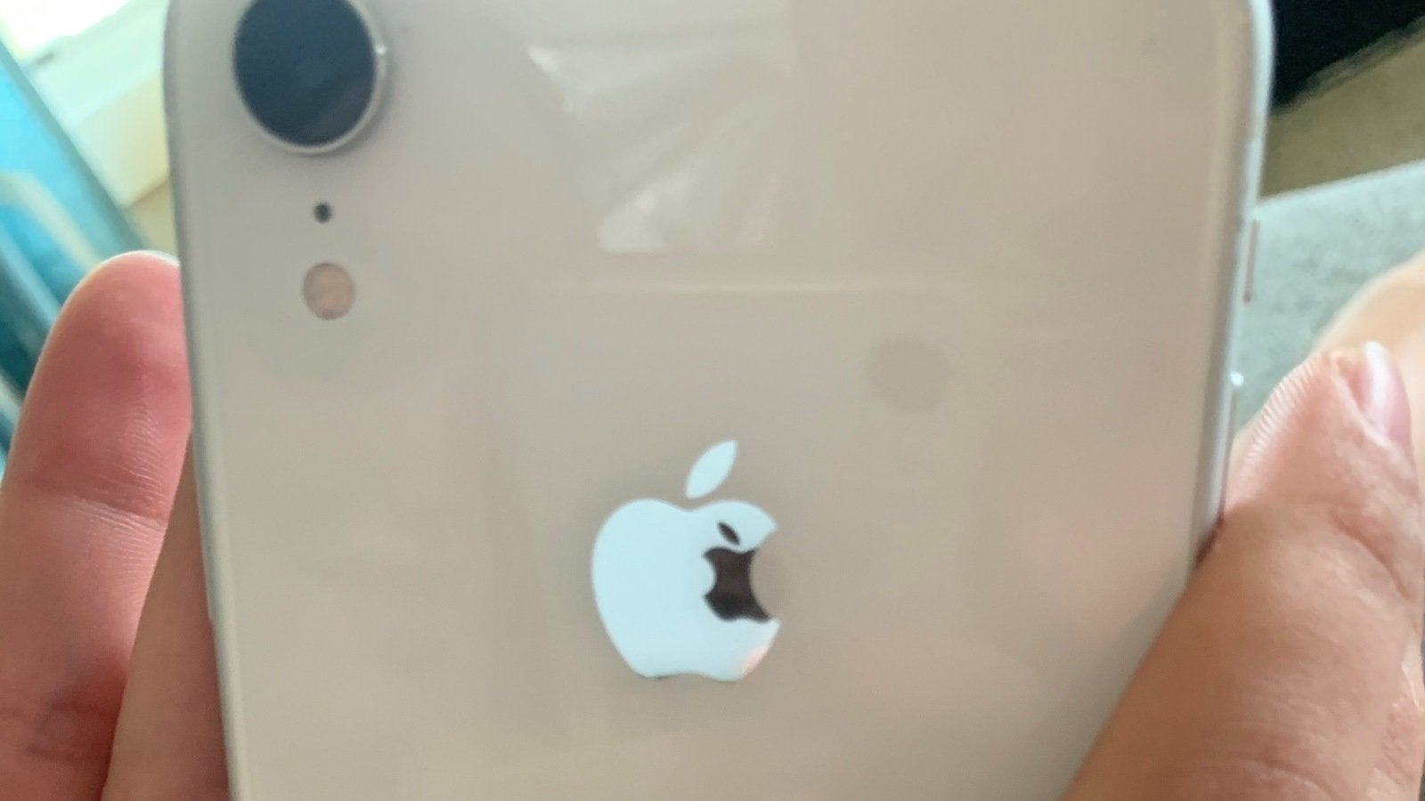 Petition · Jen gets an Iphone - United States · Change.org