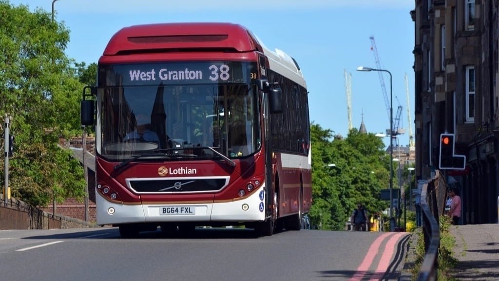 Petition · Increase the frequency of Lothian bus 38 for students ...