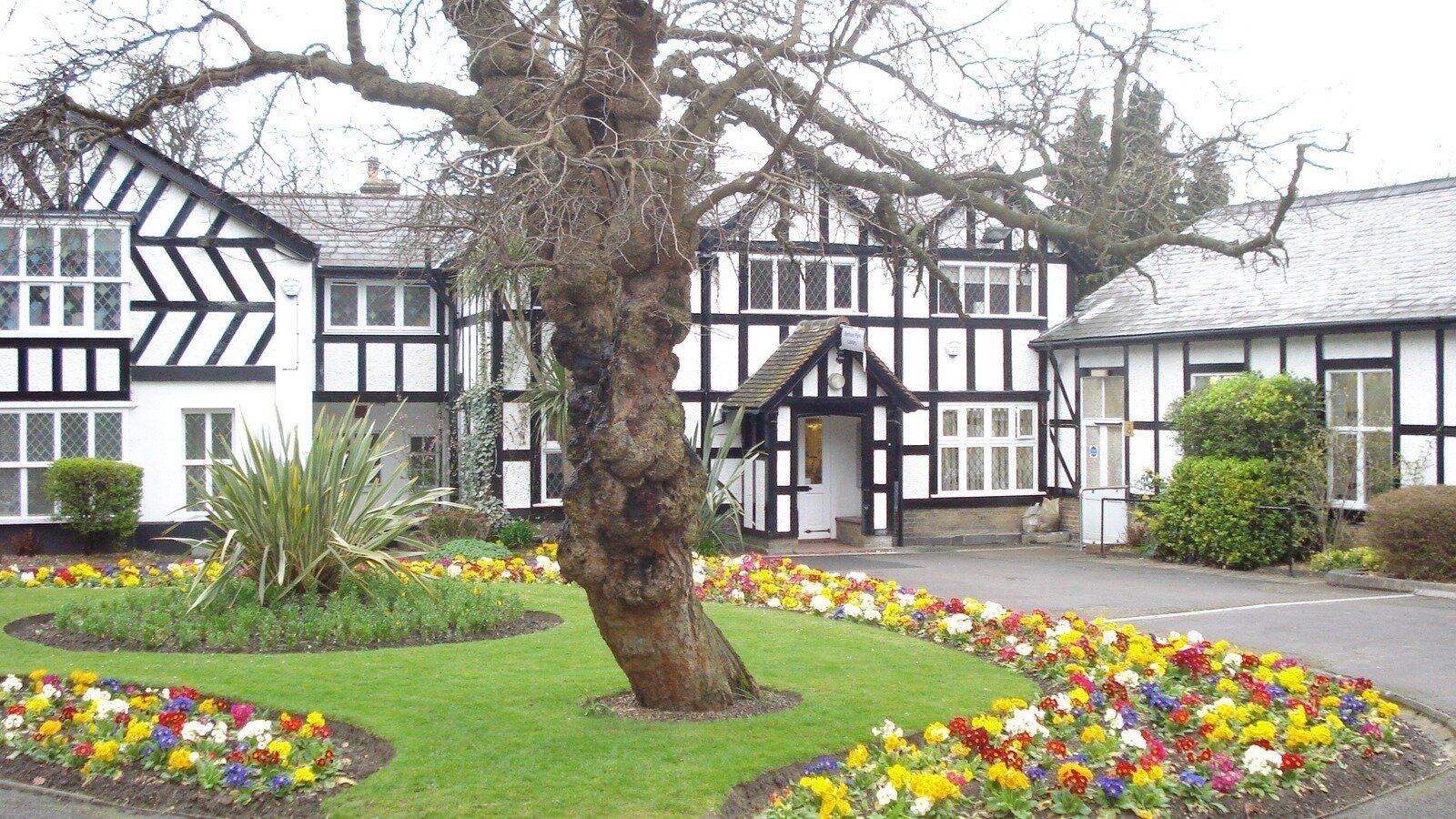 Petition · Save Barham Park from commercial development - United ...