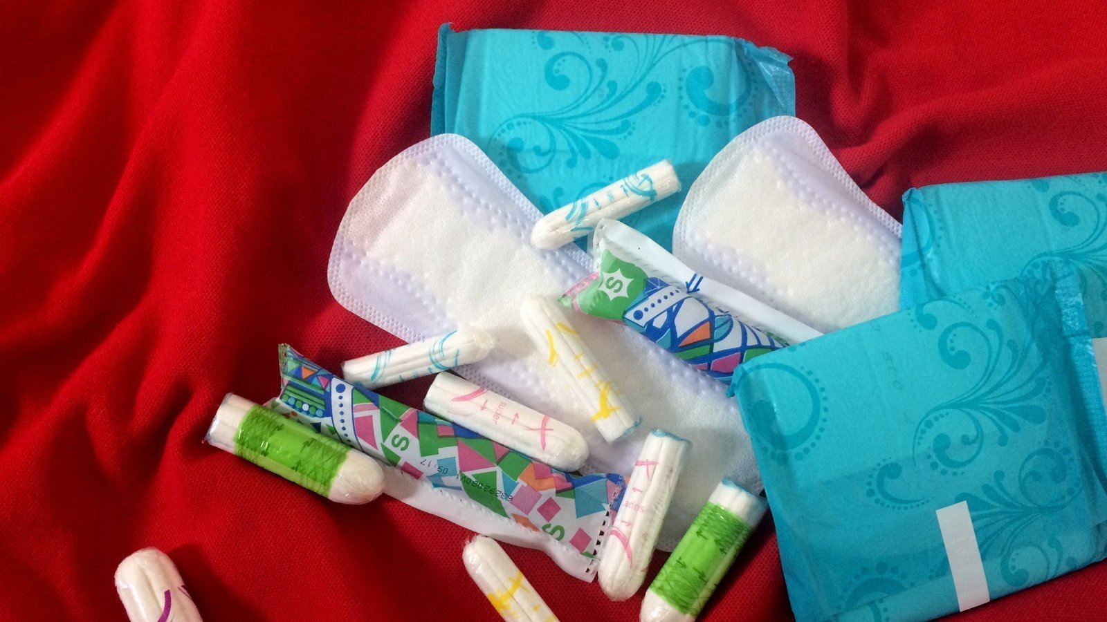 Petition · Rendre les Produits Menstruels Gratuit en Ontario I Make ...