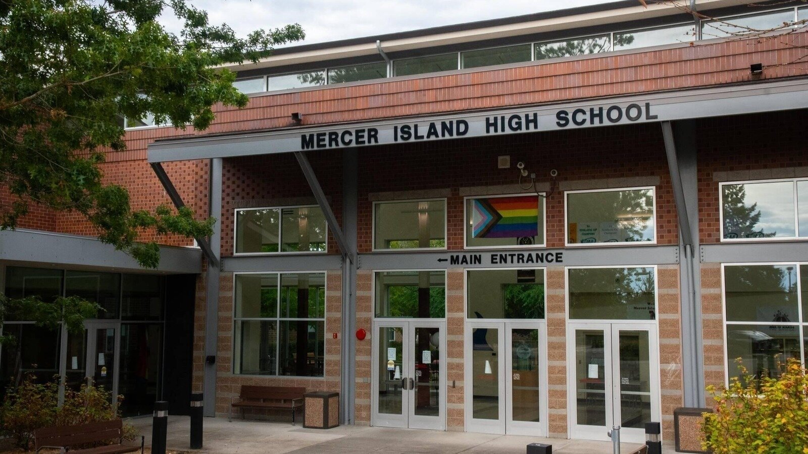 Petition · Stop bi-weekly grade updates and grade change emails at ...