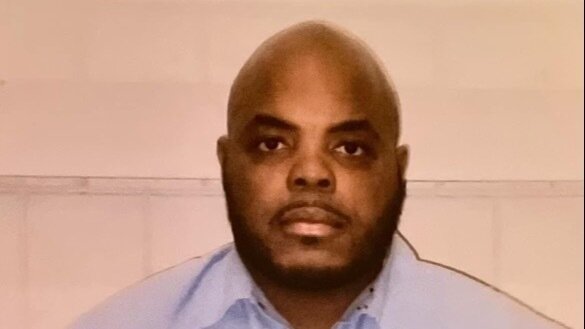 Petition · Commute the Prison Sentence of a Reformed Inmate Victor ...