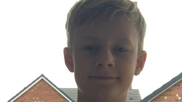 Petition · Ojwray young pic for 10k bit badge - Deutschland · Change.org