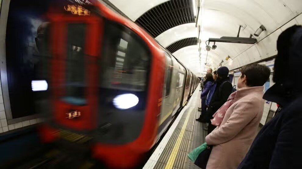 Petition · Introduce Barriers at ALL Tube and Train Stations - United ...