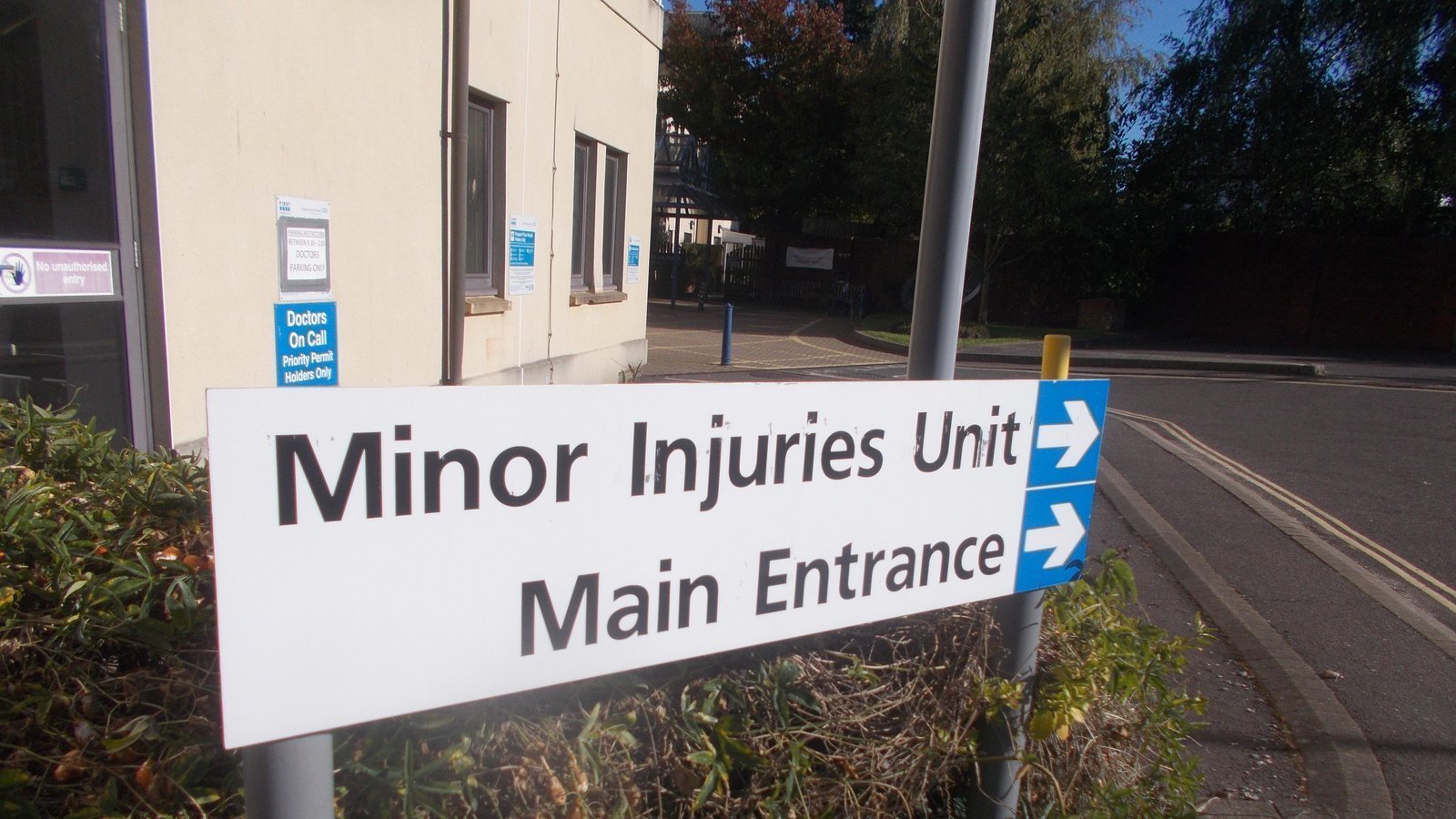 Petition · Re-Open Totnes Hospital Minor Injuries Unit - United Kingdom ...