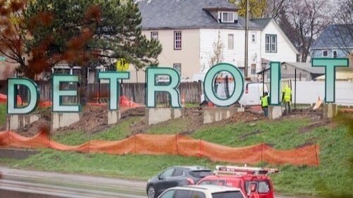 Petition · Change the Detroit sign to a better font with the Old ...