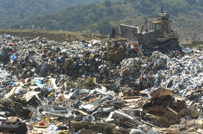Petition · Close the Puente Hills Landfill on the original date of ...