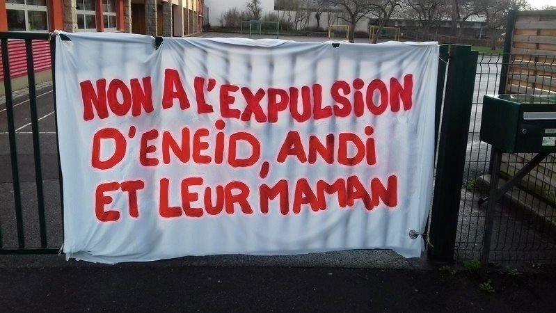 Pétition · Soutien à Enéid (CM1), Andi (5e) et leur maman qui dorment à ...