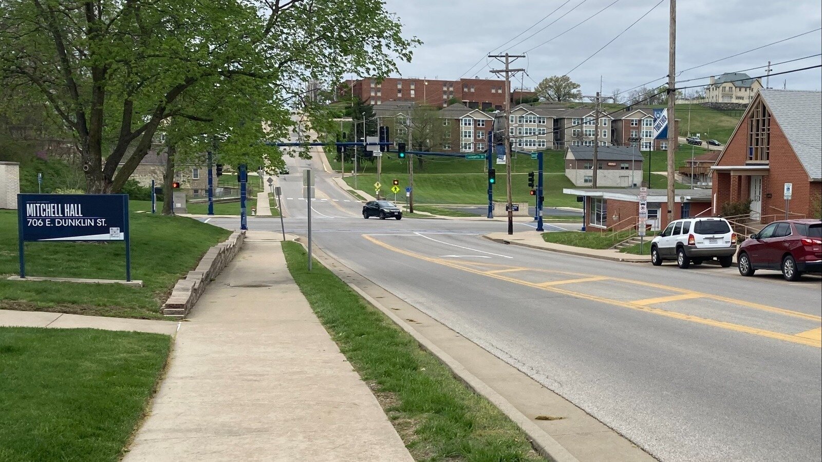 Petition · Restore street parking to 600 and 700 blocks of Dunklin ...