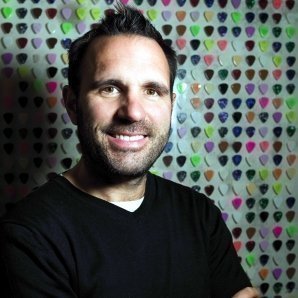 Petition · Bring back TFI Friday with Shaun Keaveny as presenter ...