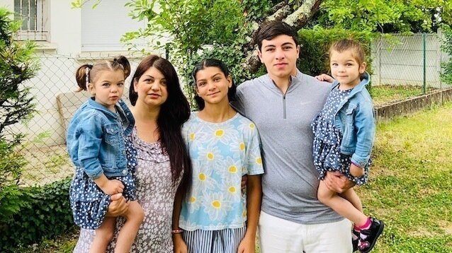 Pétition · Pour qu’Asya et ses enfants ne soient pas renvoyés sous les ...