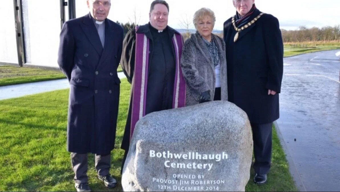 Petition · Grant CCTV within Bothwellhaugh Cemetery to stop antisocial ...