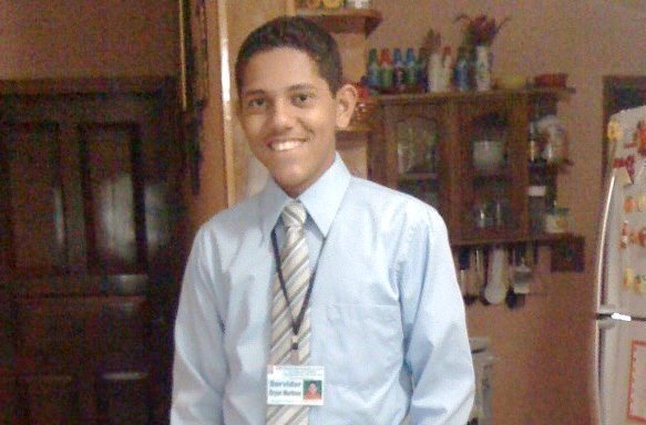 Petición · Rector de la Universidad Autónoma de Yucatan: tenga ...